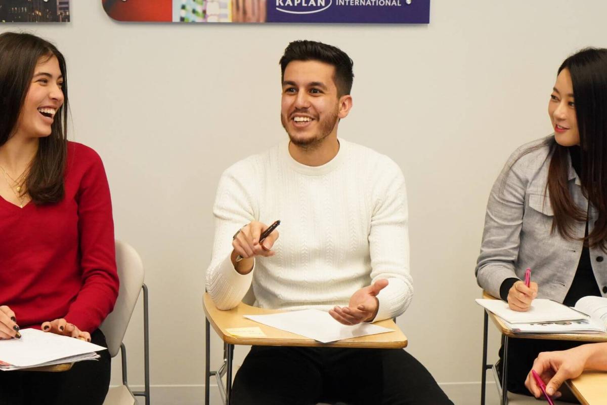 English courses for adults | Kaplan International english-courses-for-adults-kaplan-international