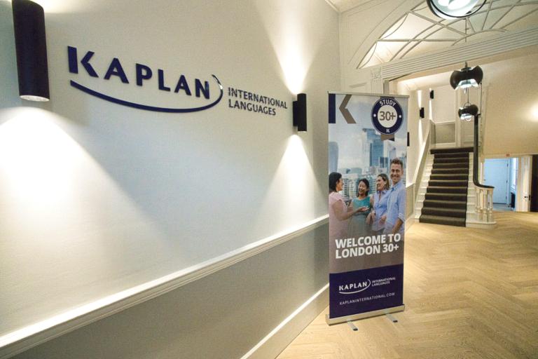 English school for adults 30+ in London | Kaplan International